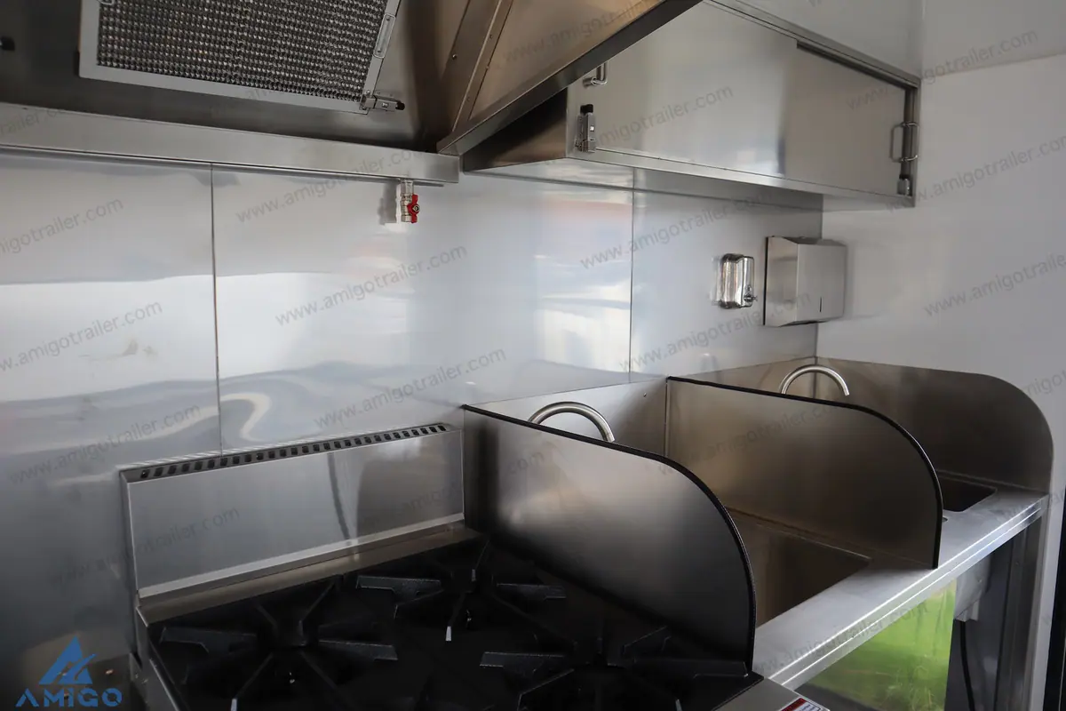 3m fryer/4b stove - Sydney Food Trailers